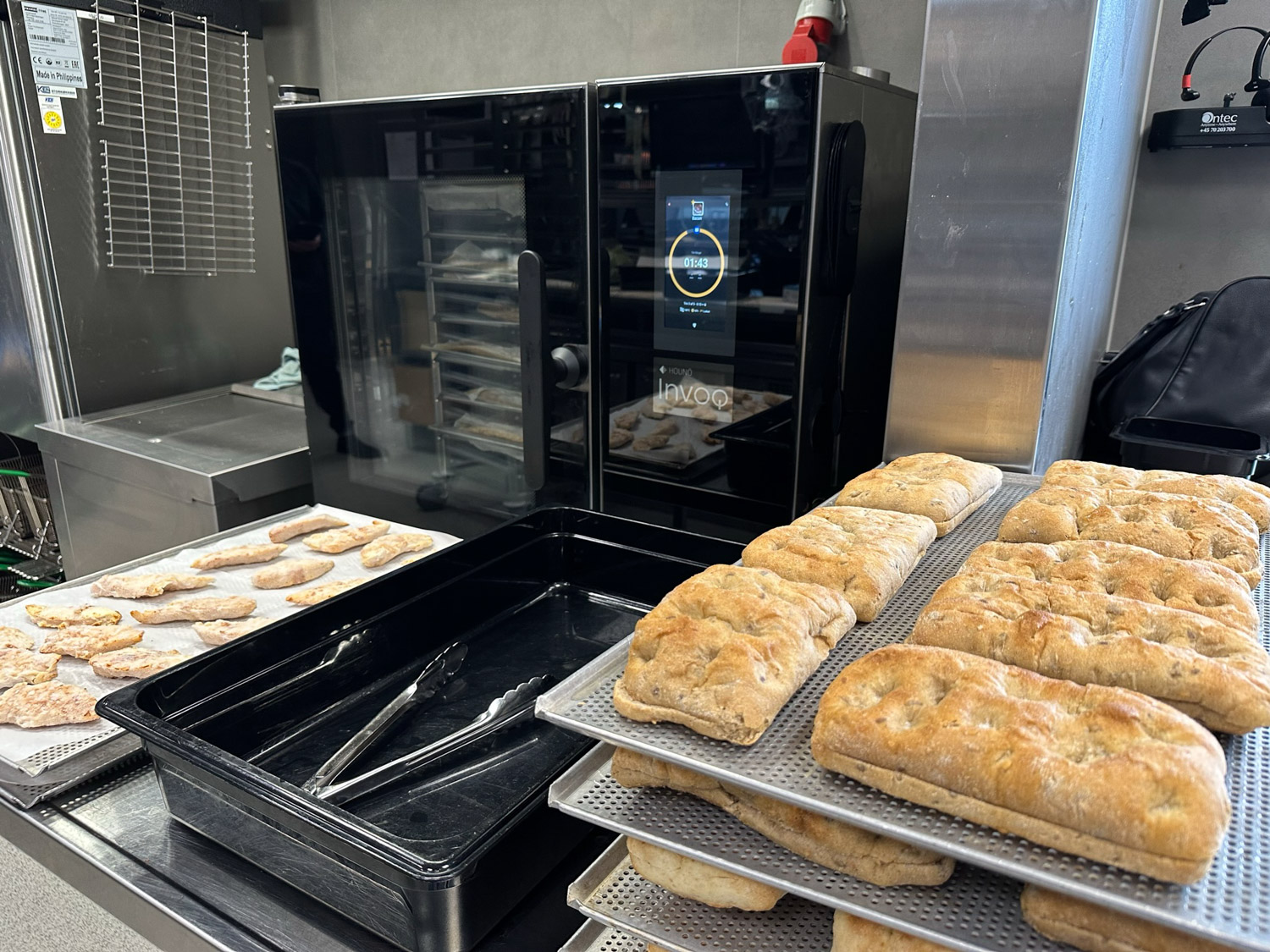 Efficiency for quick service restaurant kitchens with Invoq ovens - HOUNÖ